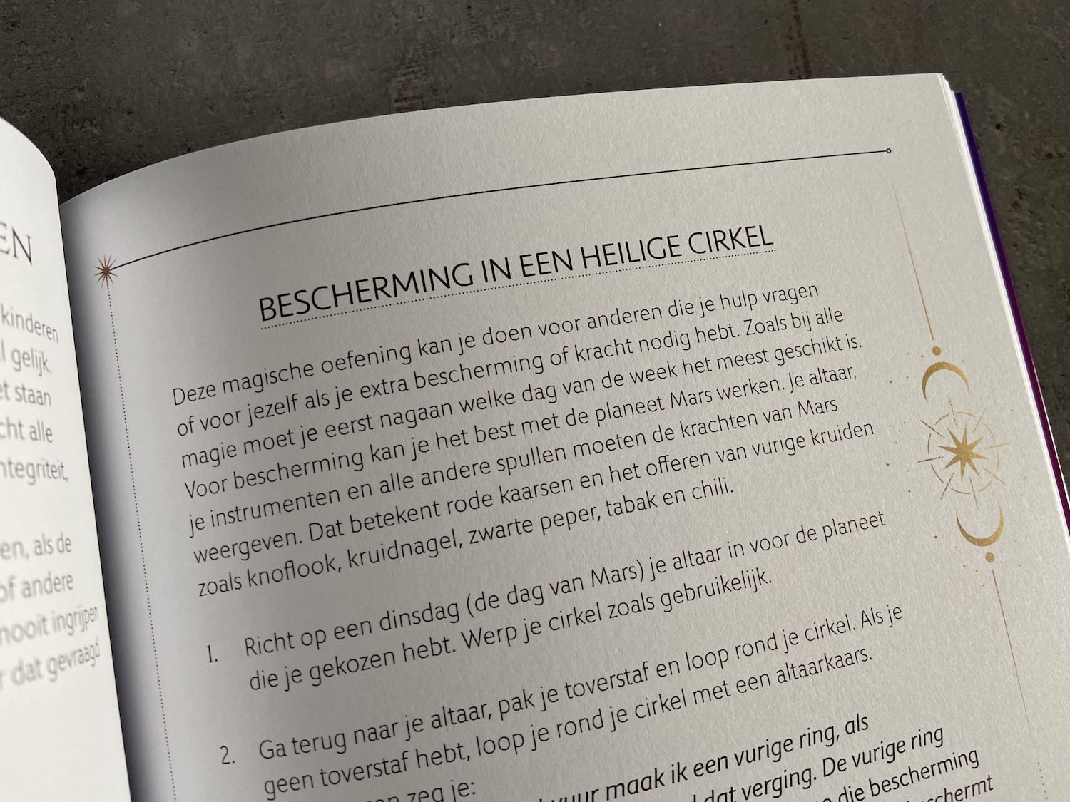 Review: Handboek voor moderne heksen - VolleMaanKalender.nl